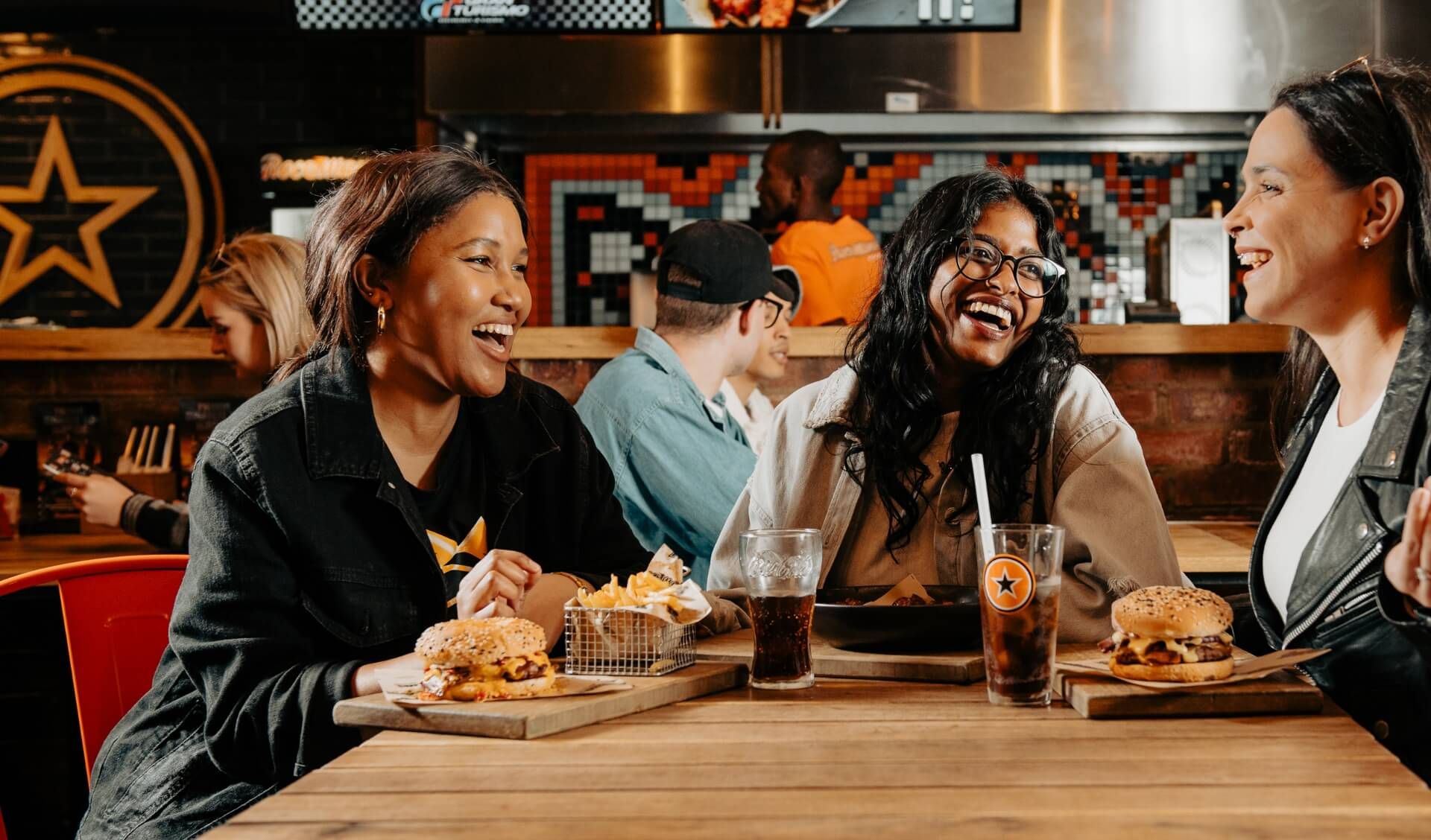 Fast-casual Smash Burger, Ribs & Wings Restaurant | RocoMamas Namibia